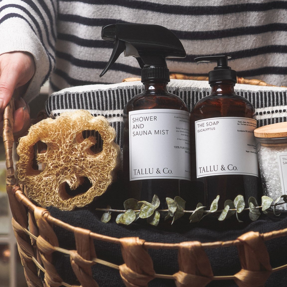 Eucalyptus Shower & Sauna Spray – TALLU & Co.